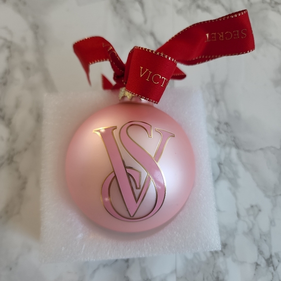 Victoria's Secret | Accents | 2 Victorias Secret Ornament Ball Iconic ...